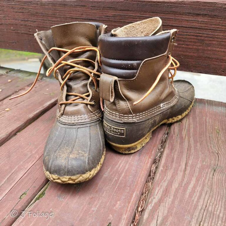 Beaver Pond at Kinsman Notch - New England Fall Foliage